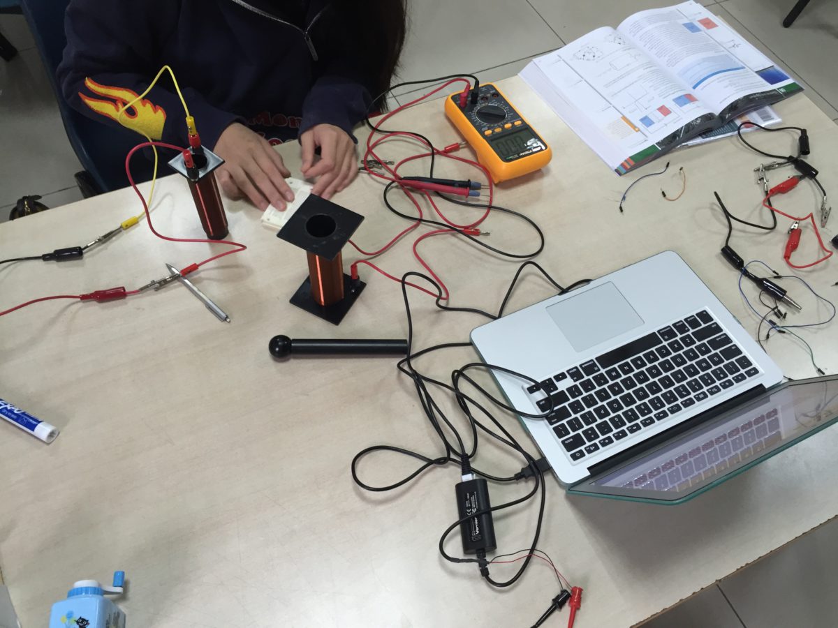 Playing with Transformers & Building an AC to DC Converter